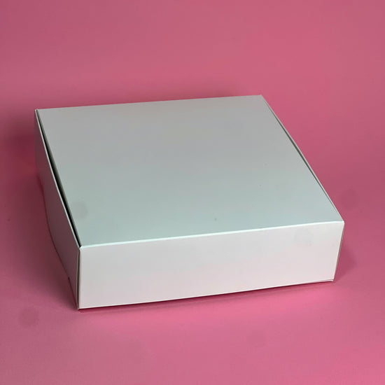 BOX MARIA BLANCO 25X25X7 – OLIMPACK